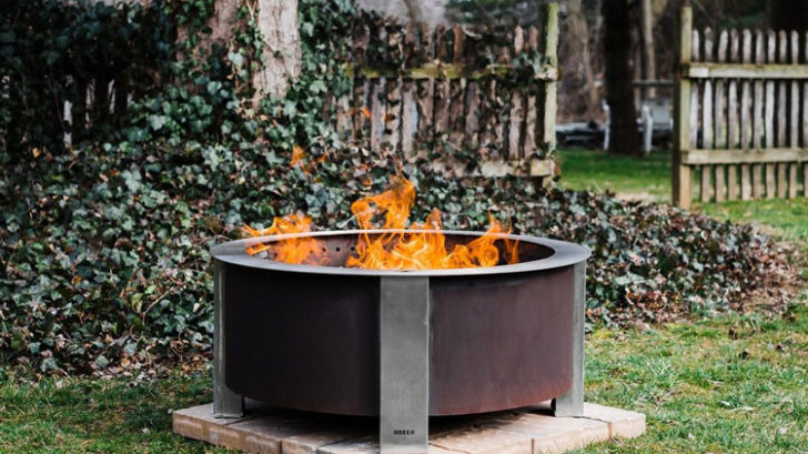 What to Put in the Bottom of Fire Pit: 5 of the Best Materials to Try